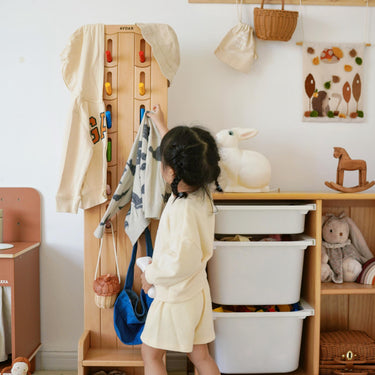 Wooden Rainbow Rack – AVDAR